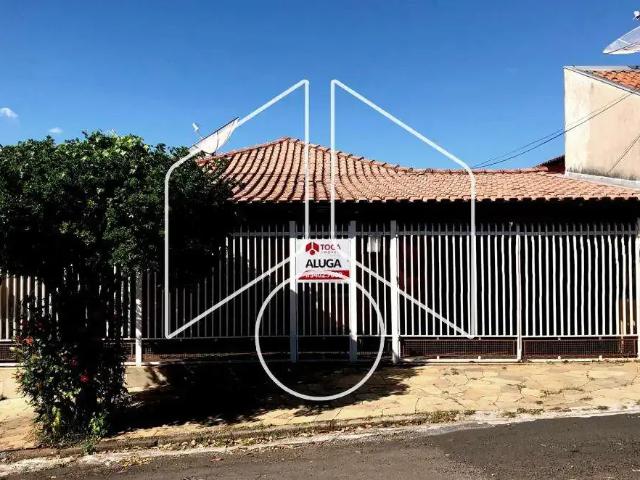 Casa / Sobrado para Venda em Marília/SP Palmital 3 Quartos
