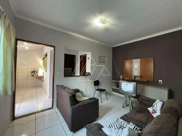 Casa / Sobrado para Venda em Marília/SP Palmital 2 Quartos