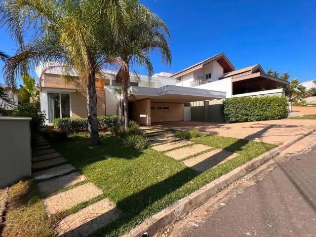 Casa / Sobrado para Venda em Marília/SP Parque das Esmeraldas 3 Quartos