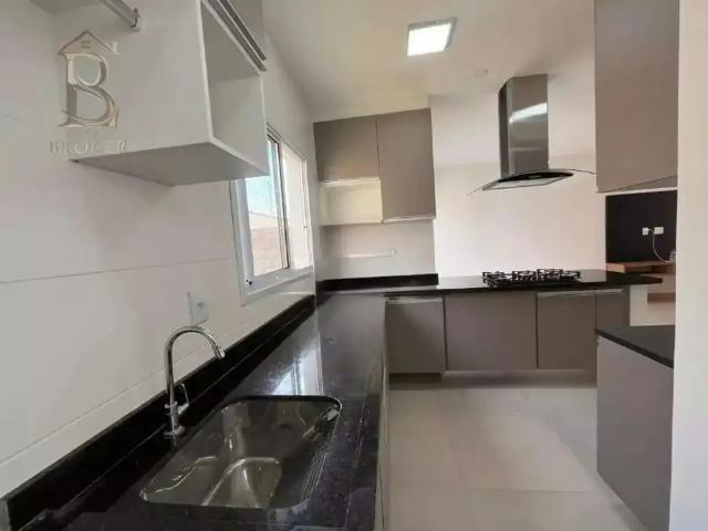 Casa / Sobrado para Venda em Marília/SP Parque das Esmeraldas 3 Quartos