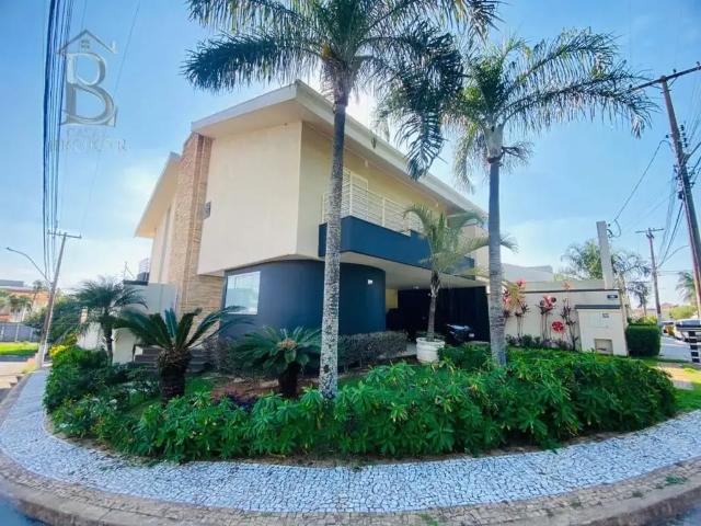 Casa / Sobrado para Venda em Marília/SP Parque das Esmeraldas 3 Quartos