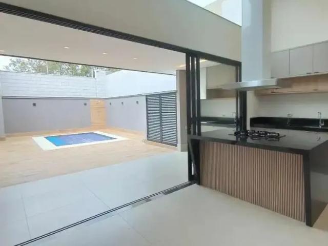 Casa / Sobrado para Venda em Marília/SP Parque das Esmeraldas 3 Quartos