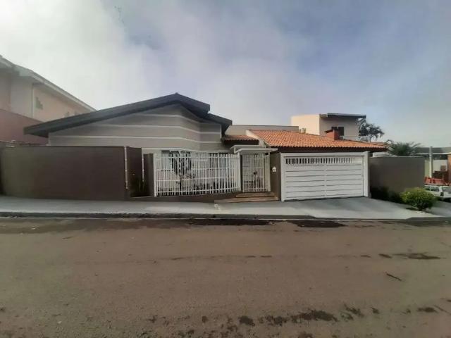 Casa / Sobrado para Venda em Marília/SP Parque das Esmeraldas 4 Quartos