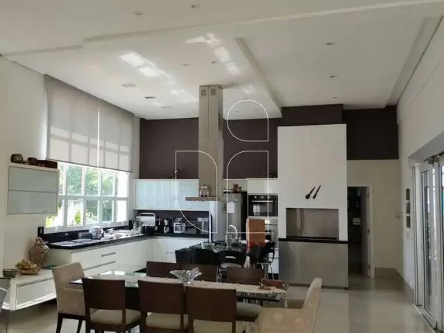 Casa / Sobrado para Venda em Marília/SP Parque das Esmeraldas 4 Quartos
