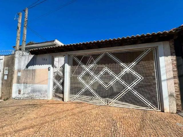 Casa / Sobrado para Venda em Marília/SP Professor Antônio da Silva Penteado 3 Quartos
