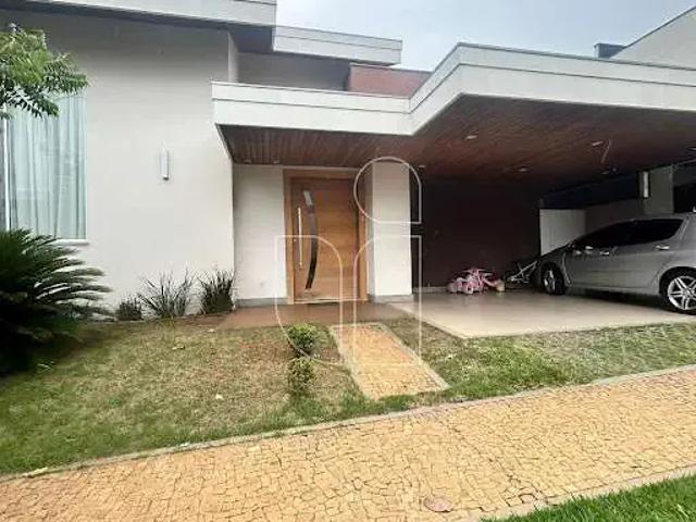 Casa / Sobrado para Venda em Marília/SP Residencial Vale Verde 3 Quartos