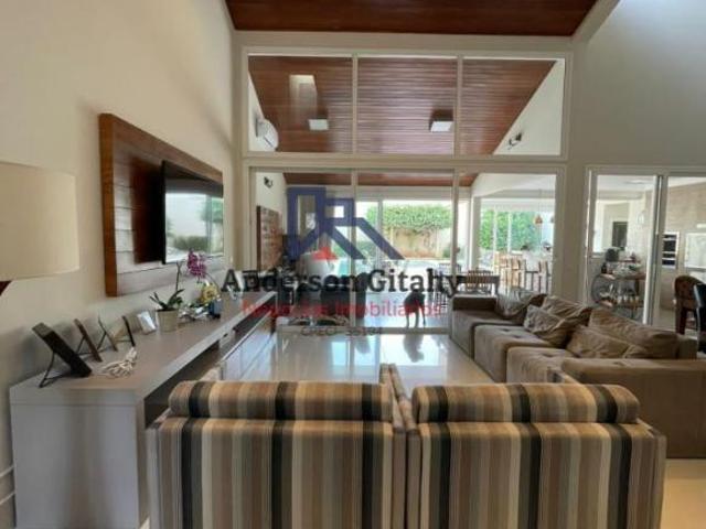 Casa / Sobrado para Venda em Maringá, Jardim Guaporé, 4 suítes, 2 banheiros, 4 vagas