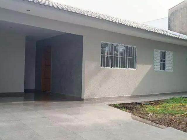 Casa / Sobrado para Venda em Maringá/PR Conjunto Habitacional Itatiaia 3 Quartos