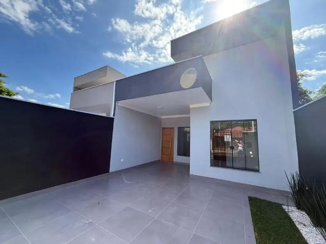 Casa / Sobrado para Venda em Maringá/PR Conjunto Habitacional Requião 3 Quartos