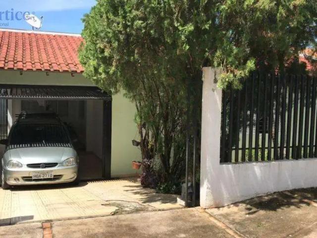 Casa / Sobrado para Venda em Maringá/PR Conjunto Habitacional Sol Nascente 3 Quartos