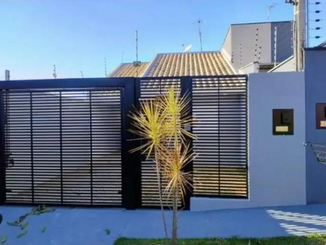 Casa / Sobrado para Venda em Maringá/PR Conjunto Habitacional Sol Nascente 3 Quartos
