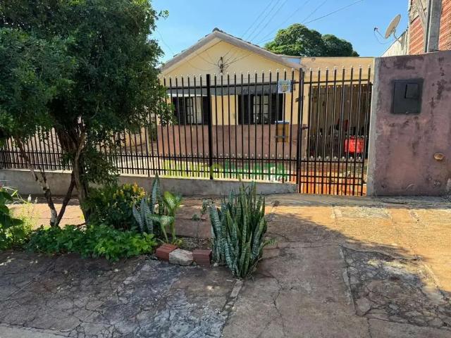 Casa / Sobrado para Venda em Maringá/PR Conjunto Residencial Branca Vieira 3 Quartos
