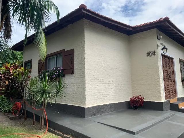Casa / Sobrado para Venda em Maringá/PR Cidade Jardim 3 Quartos