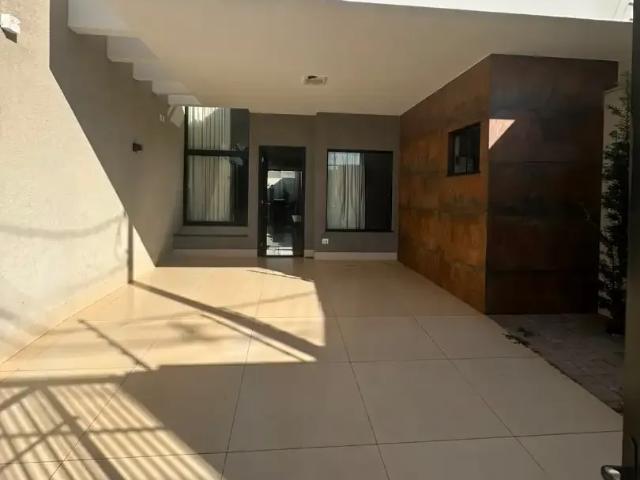 Casa / Sobrado para Venda em Maringá/PR Jardim Monte Rei 2 Quartos