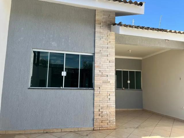 Casa / Sobrado para Venda em Maringá/PR Jardim Monte Rei 2 Quartos