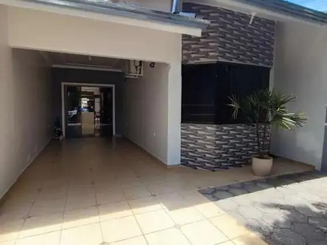 Casa / Sobrado para Venda em Maringá/PR Jardim Monte Rei 3 Quartos