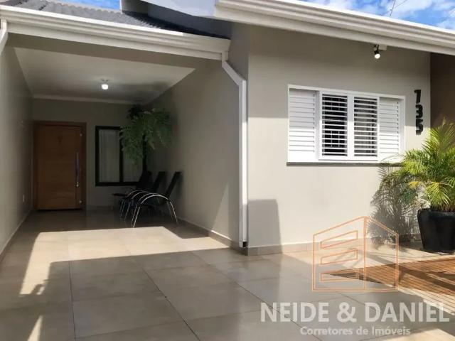 Casa / Sobrado para Venda em Maringá/PR Jardim Monte Rei 3 Quartos