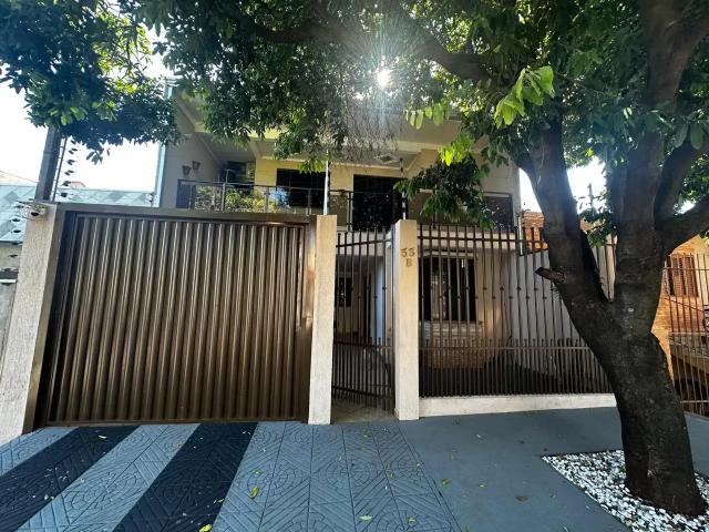 Casa / Sobrado para Venda em Maringá/PR Jardim Novo Oásis 3 Quartos