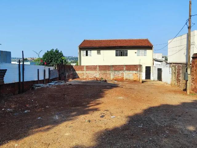 Casa / Sobrado para Venda em Maringá/PR Jardim Alvorada 2 Quartos