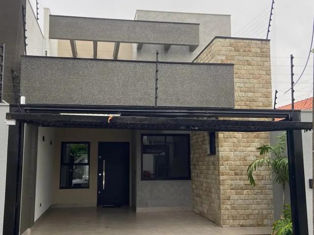 Casa / Sobrado para Venda em Maringá/PR Jardim Alvorada 3 Quartos