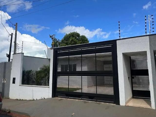 Casa / Sobrado para Venda em Maringá/PR Jardim Andrade 2 Quartos