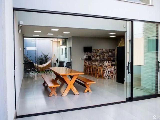 Casa / Sobrado para Venda em Maringá/PR Jardim Barcelona 1 Quartos