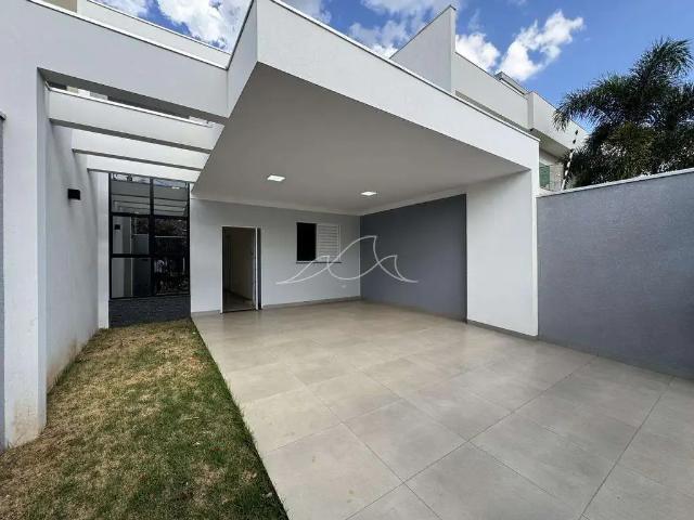 Casa / Sobrado para Venda em Maringá/PR Jardim Canadá 3 Quartos