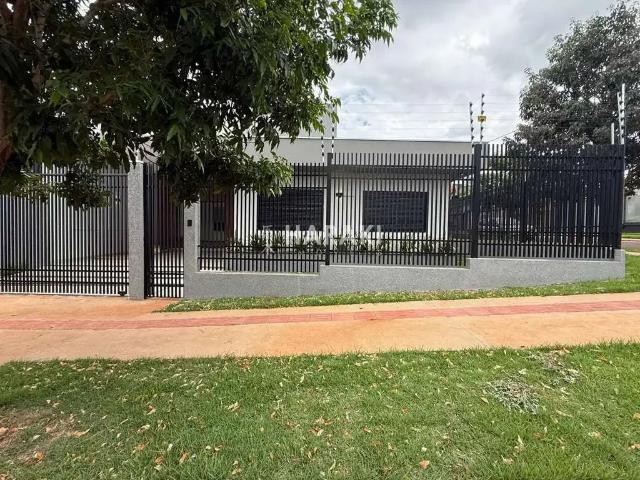 Casa / Sobrado para Venda em Maringá/PR Jardim Canadá 3 Quartos