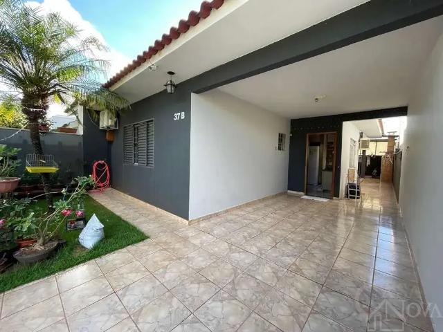 Casa / Sobrado para Venda em Maringá/PR Jardim Dias I 3 Quartos