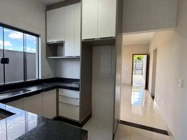 Casa / Sobrado para Venda em Maringá/PR Jardim do Carmo 3 Quartos