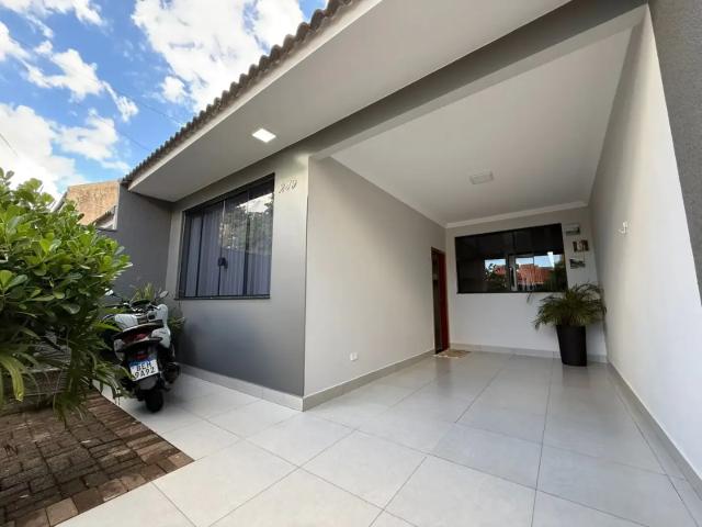 Casa / Sobrado para Venda em Maringá/PR Jardim dos Pássaros 2 Quartos