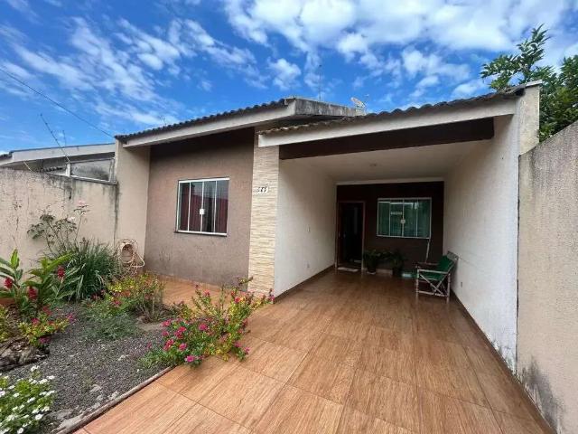 Casa / Sobrado para Venda em Maringá/PR Jardim dos Pássaros 3 Quartos
