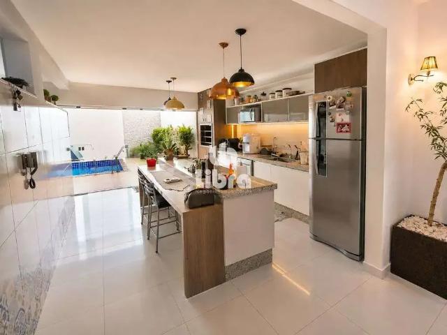 Casa / Sobrado para Venda em Maringá/PR Jardim Higienópolis 3 Quartos