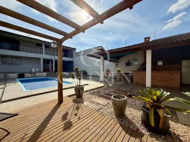 Casa / Sobrado para Venda em Maringá/PR Jardim Higienópolis 3 Quartos