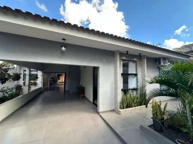 Casa / Sobrado para Venda em Maringá/PR Jardim Itaipu 3 Quartos