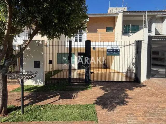 Casa / Sobrado para Venda em Maringá/PR Jardim Itália 3 Quartos