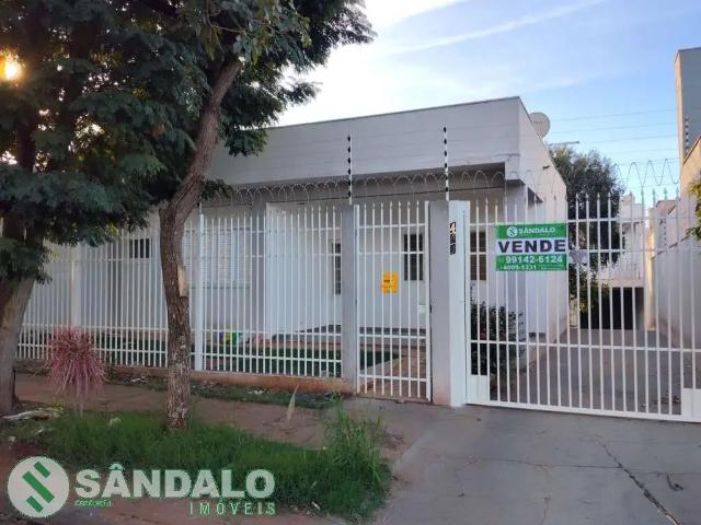 Casa / Sobrado para Venda em Maringá/PR Jardim Itália II 3 Quartos