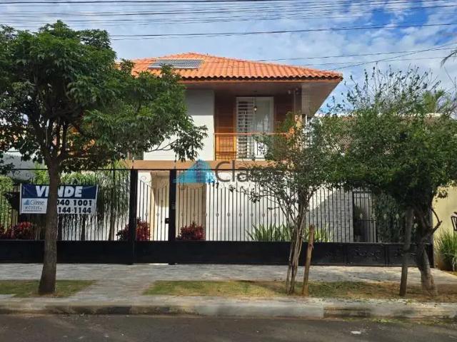 Casa / Sobrado para Venda em Maringá/PR Jardim Iguaçu 4 Quartos