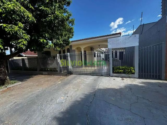 Casa / Sobrado para Venda em Maringá/PR Jardim Iguaçu 3 Quartos
