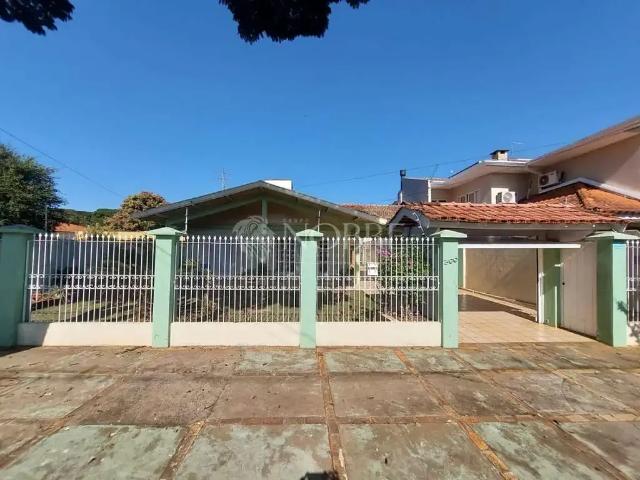 Casa / Sobrado para Venda em Maringá/PR Jardim Internorte 5 Quartos