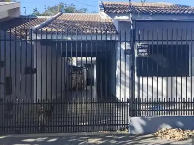 Casa / Sobrado para Venda em Maringá/PR Jardim Licce 3 Quartos