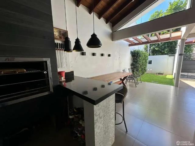 Casa / Sobrado para Venda em Maringá/PR Jardim Paris III 3 Quartos