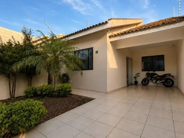 Casa / Sobrado para Venda em Maringá/PR Jardim Paris VI 3 Quartos