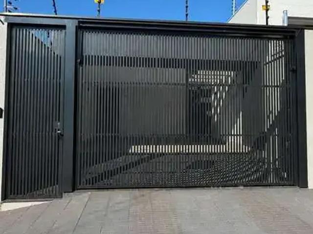 Casa / Sobrado para Venda em Maringá/PR Jardim Paris 3 Quartos