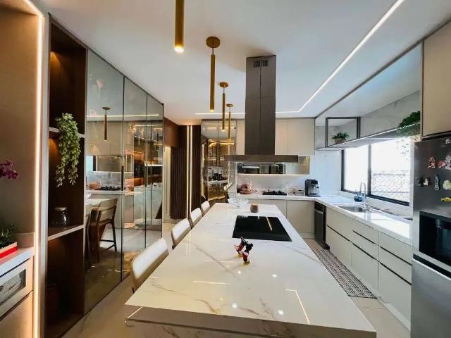 Casa / Sobrado para Venda em Maringá/PR Jardim Pinheiros 4 Quartos