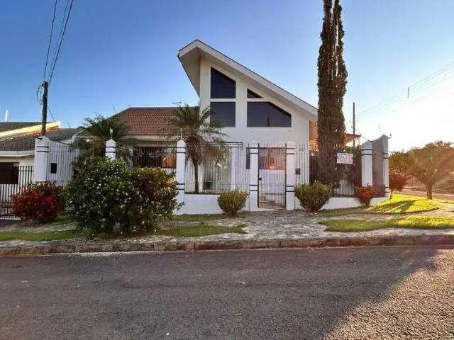 Casa / Sobrado para Venda em Maringá/PR Jardim Pinheiros 3 Quartos