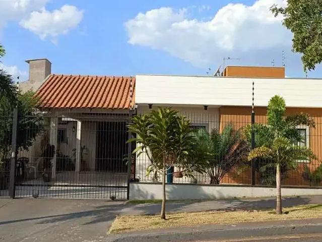 Casa / Sobrado para Venda em Maringá/PR Jardim Três Lagoas 2 Quartos