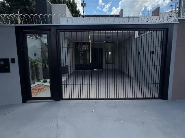 Casa / Sobrado para Venda em Maringá/PR Loteamento Batel 3 Quartos