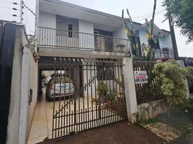 Casa / Sobrado para Venda em Maringá/PR Loteamento Grajaú 3 Quartos