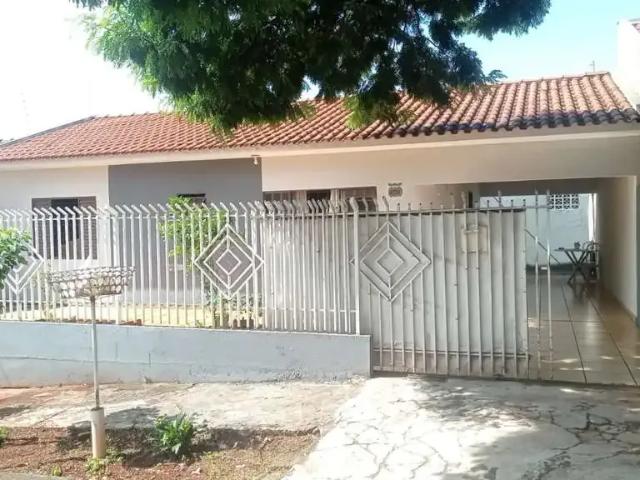 Casa / Sobrado para Venda em Maringá/PR Loteamento Madrid 2 Quartos